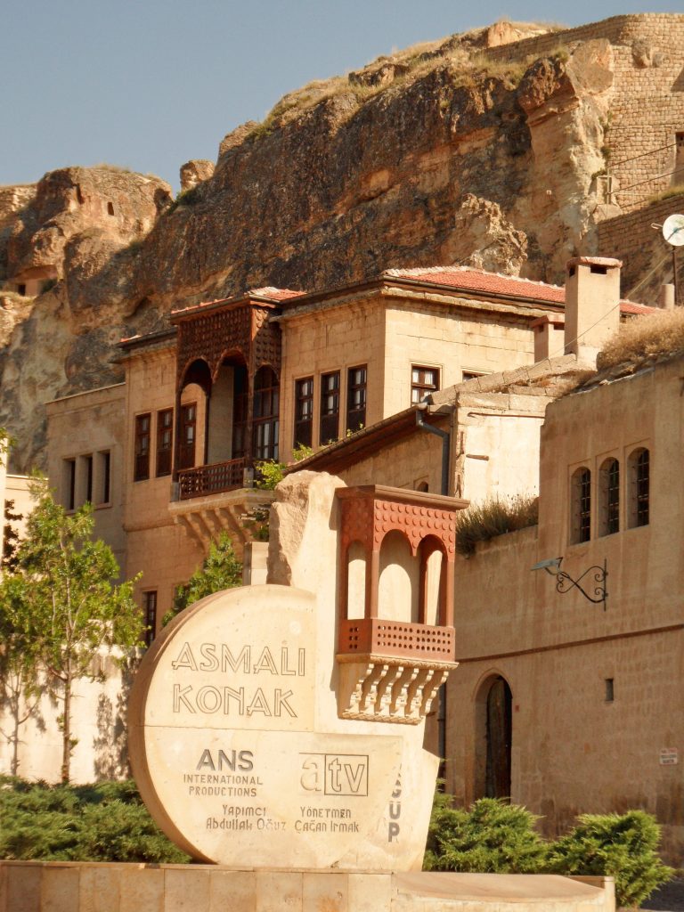 Asmalı Konak Nerede Çekildi? | Kapadokya Gezi Rehberi